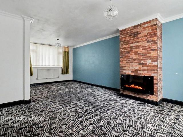 3 bedroom semi detached house to rent