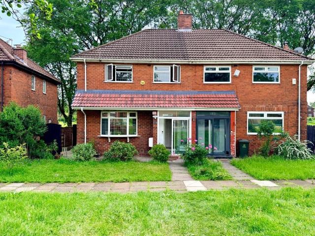 3 bedroom semi detached house to rent
