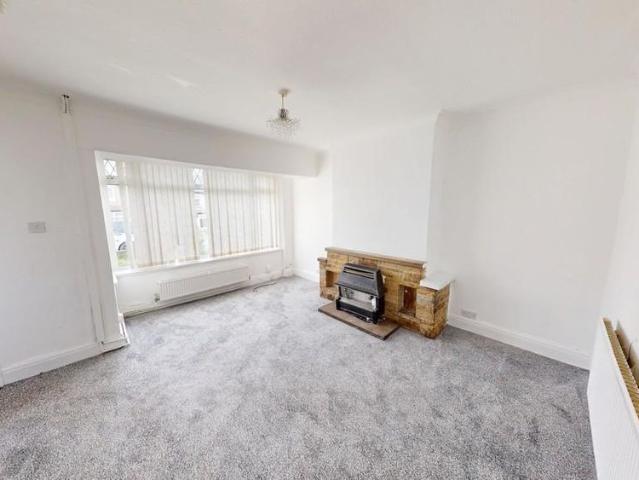 3 bedroom semi detached house to rent
