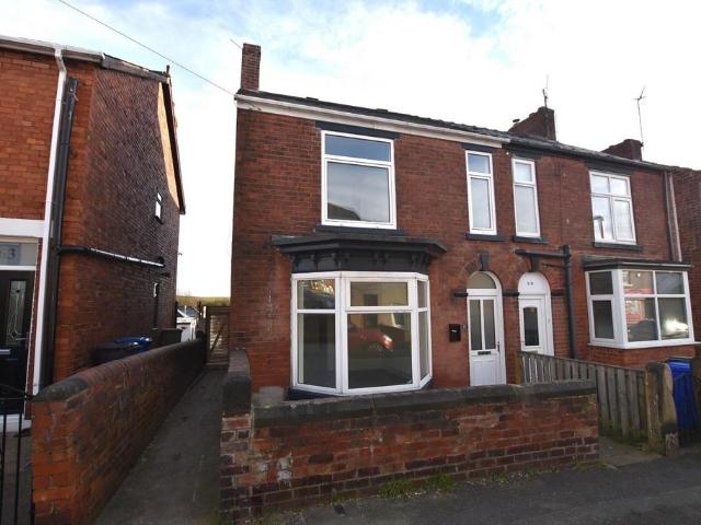 3 bedroom semi detached house to rent