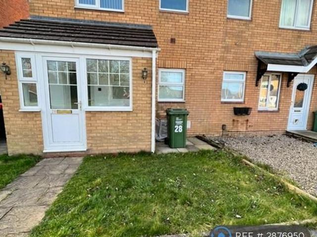 3 bedroom semi detached house to rent