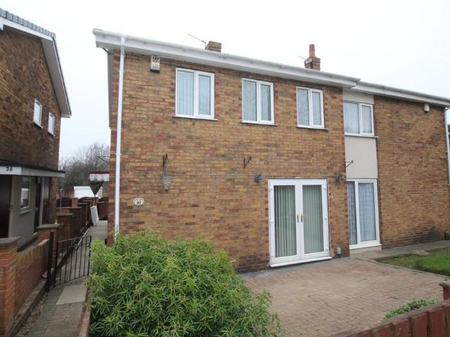 3 bedroom semi detached house to rent