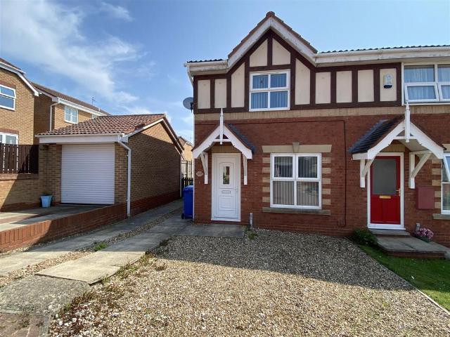 3 bedroom semi detached house to rent
