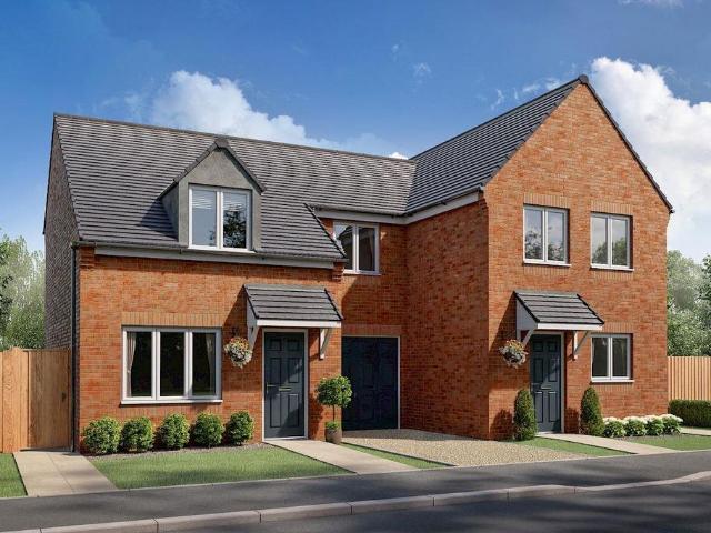 3 bedroom semi detached house to rent