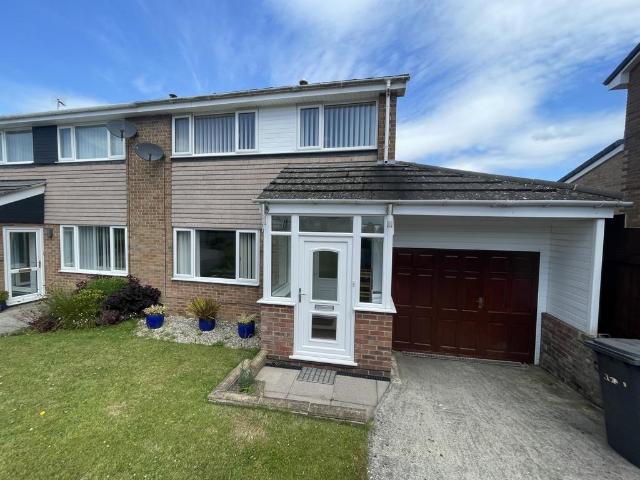 3 bedroom semi detached house to rent