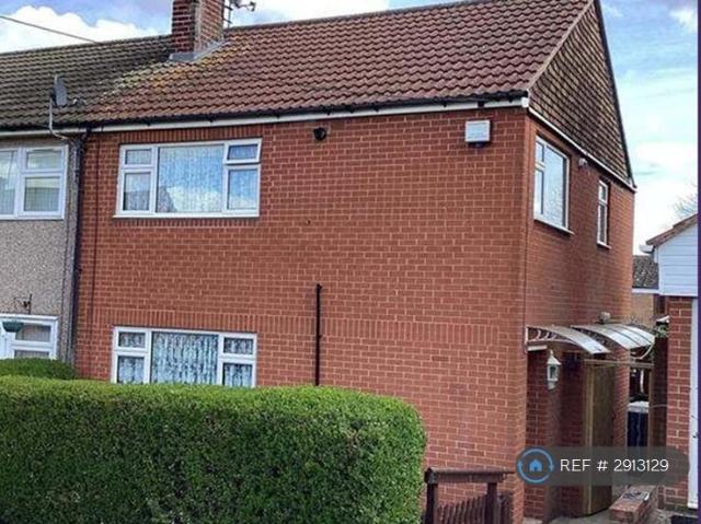 3 bedroom semi detached house to rent