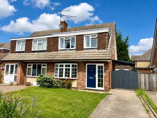 3 bedroom semi detached house to rent