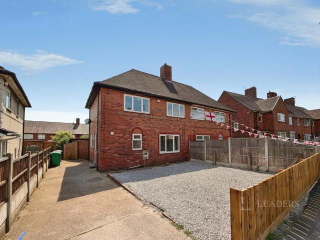 3 bedroom semi detached house to rent