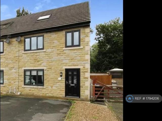 3 bedroom semi detached house to rent