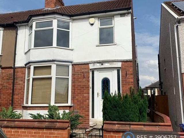 3 bedroom semi detached house to rent