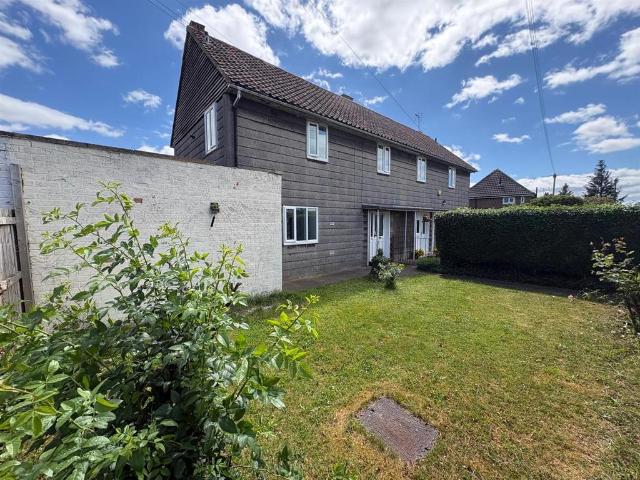 3 bedroom semi detached house to rent
