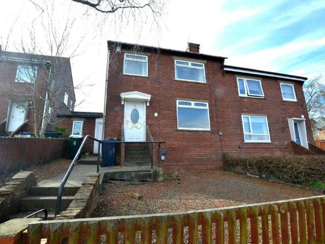3 bedroom semi detached house to rent
