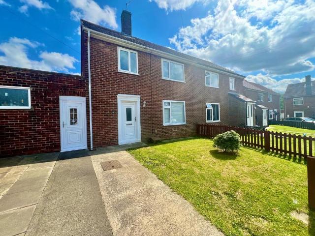 3 bedroom semi detached house to rent
