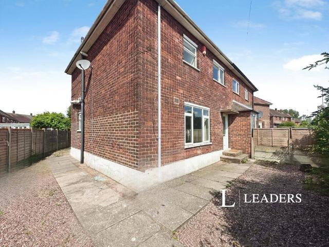 3 bedroom semi detached house to rent