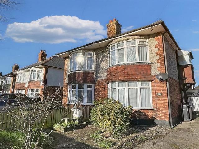 3 bedroom semi detached house to rent