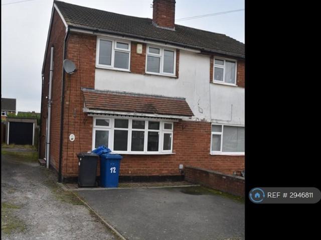 3 bedroom semi detached house to rent