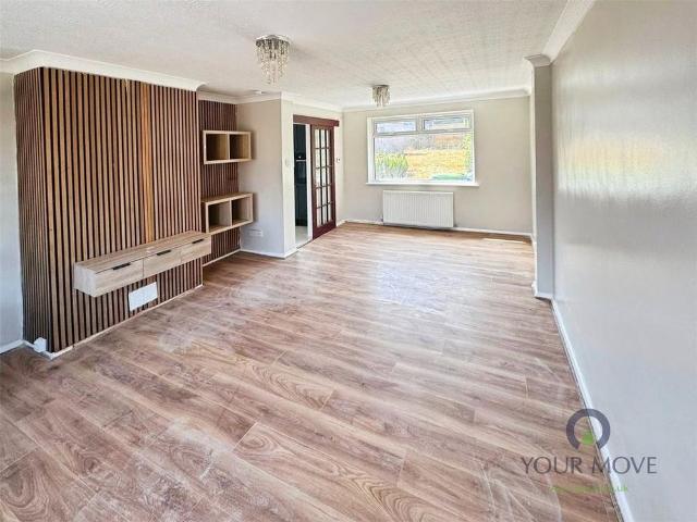 3 bedroom semi detached house to rent