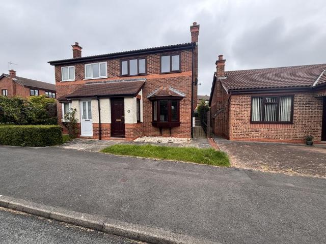 3 bedroom semi detached house to rent