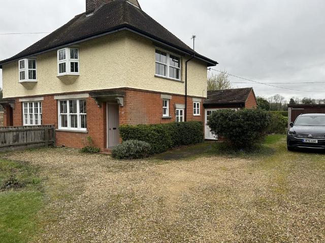 3 bedroom semi detached house to rent