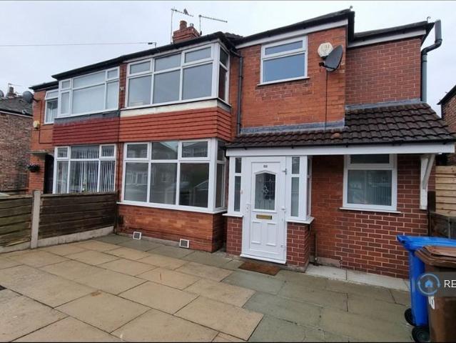 3 bedroom semi detached house to rent