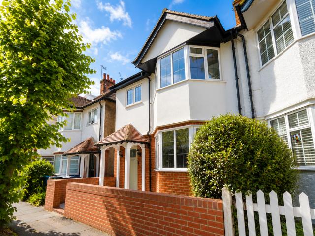 3 bedroom semi detached house to rent