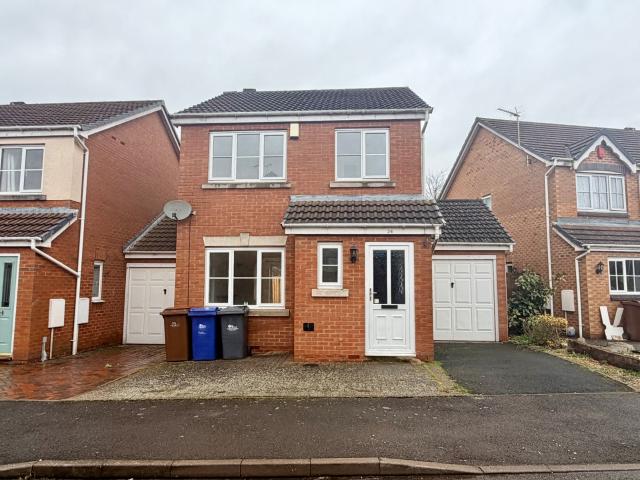 3 bedroom semi detached house to rent