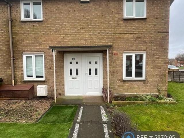 3 bedroom semi detached house to rent