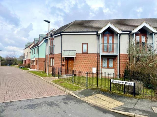 3 bedroom semi detached house to rent