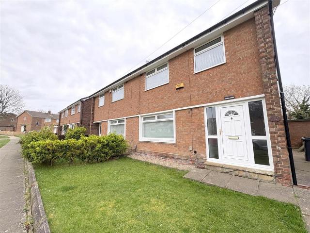 3 bedroom semi detached house to rent