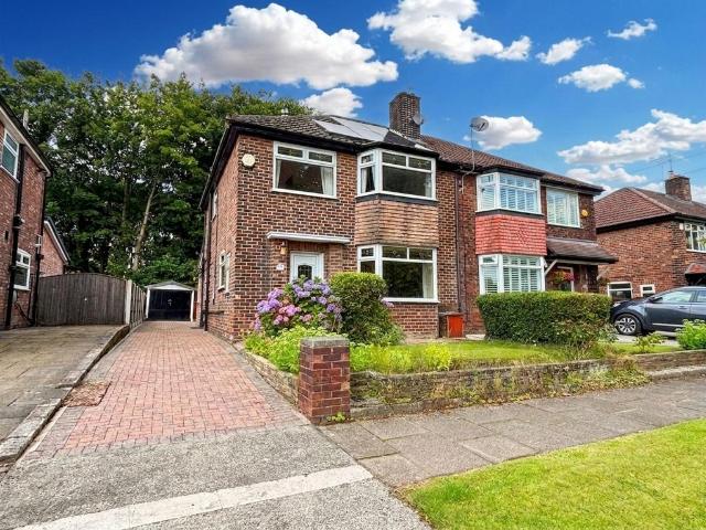 3 bedroom semi detached house to rent