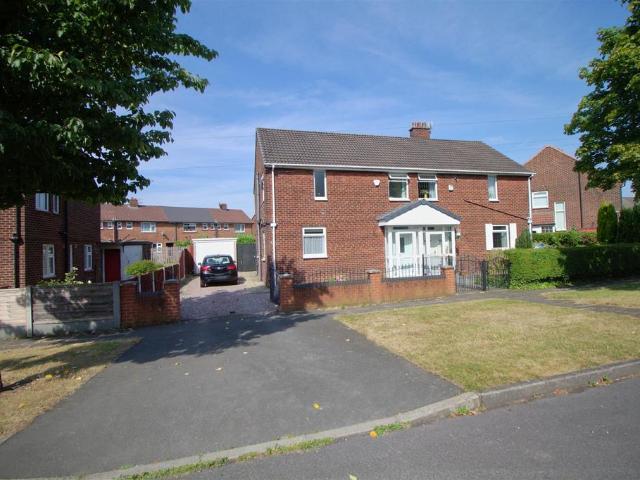 3 bedroom semi detached house to rent