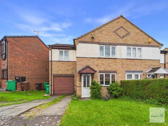 3 bedroom semi detached house to rent