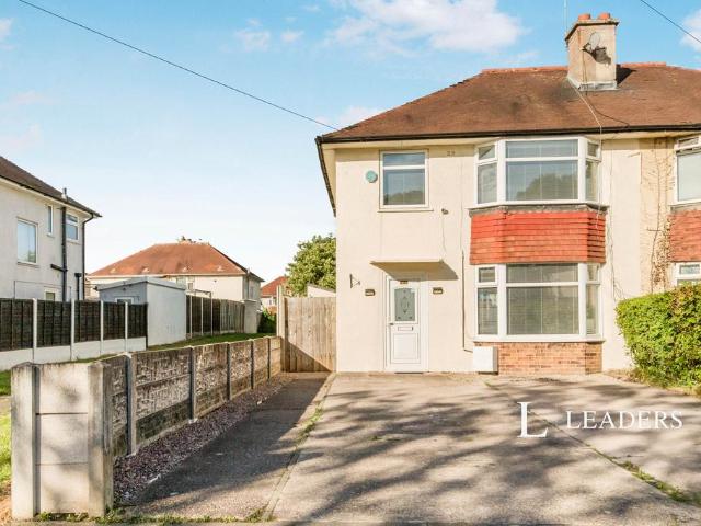 3 bedroom semi detached house to rent