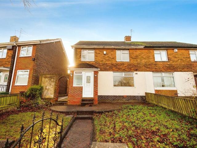 3 bedroom semi detached house to rent
