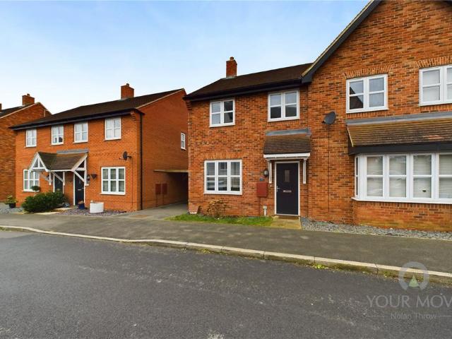 3 bedroom semi detached house to rent