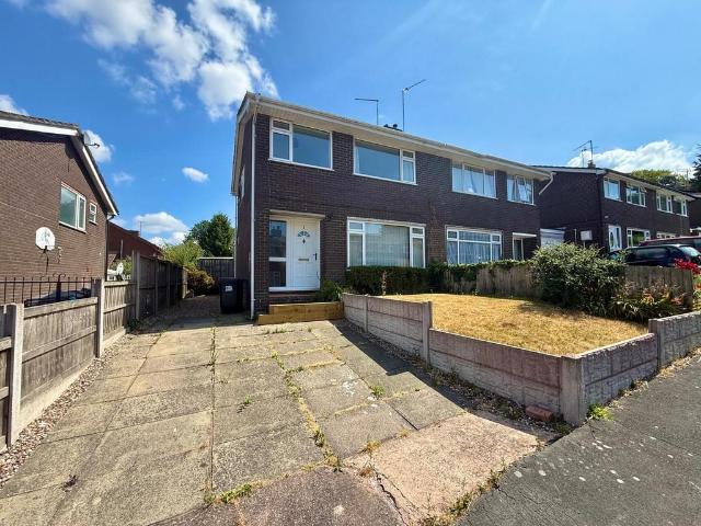 3 bedroom semi detached house to rent