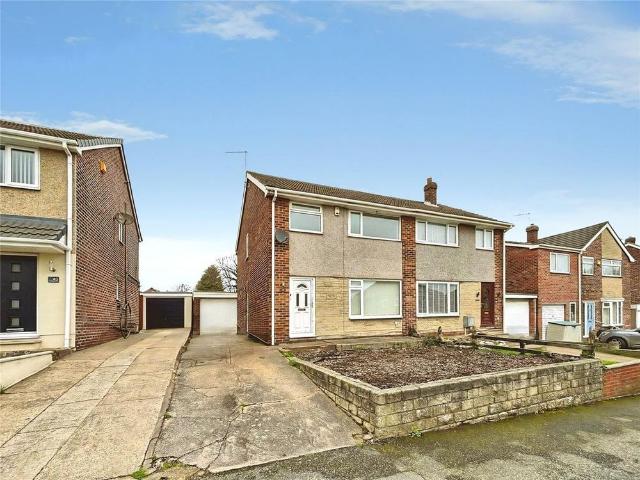3 bedroom semi detached house to rent