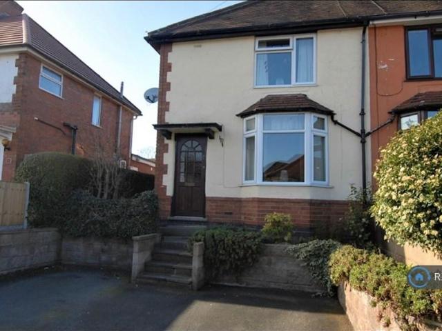 3 bedroom semi detached house to rent