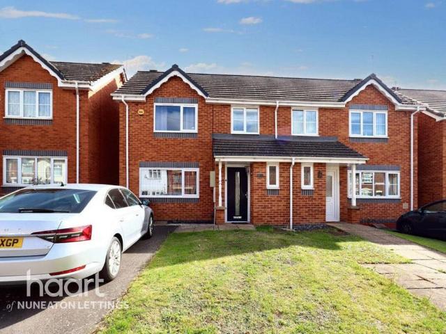 3 bedroom semi detached house to rent