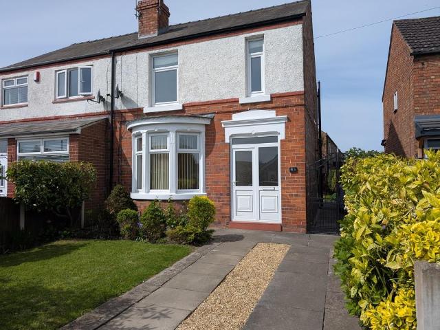 3 bedroom semi detached house to rent