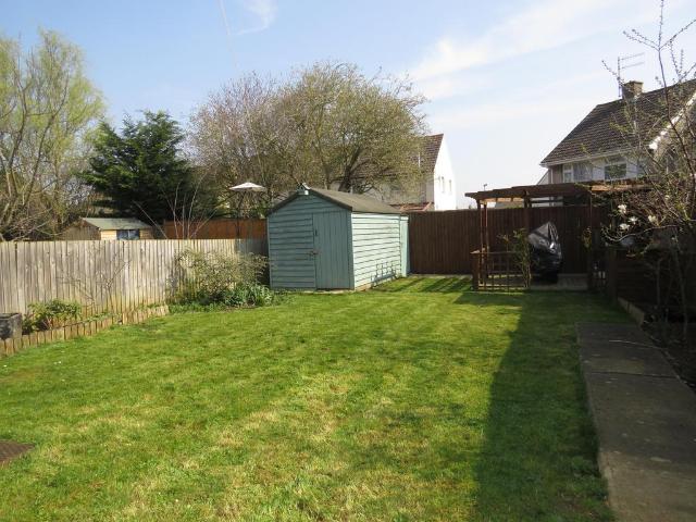 3 bedroom semi detached house to rent