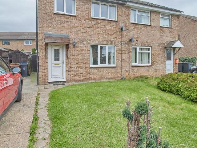 3 bedroom semi detached house to rent