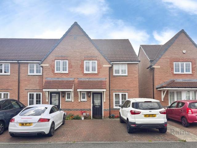 3 bedroom semi detached house to rent