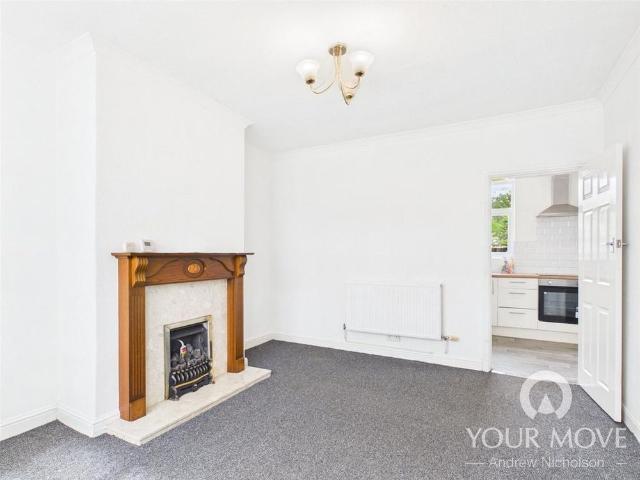 3 bedroom semi detached house to rent