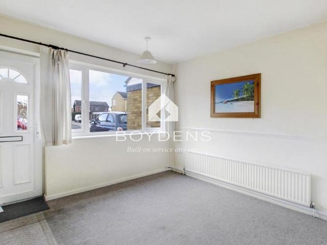 3 bedroom semi detached house to rent