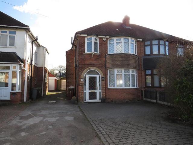 3 bedroom semi detached house to rent