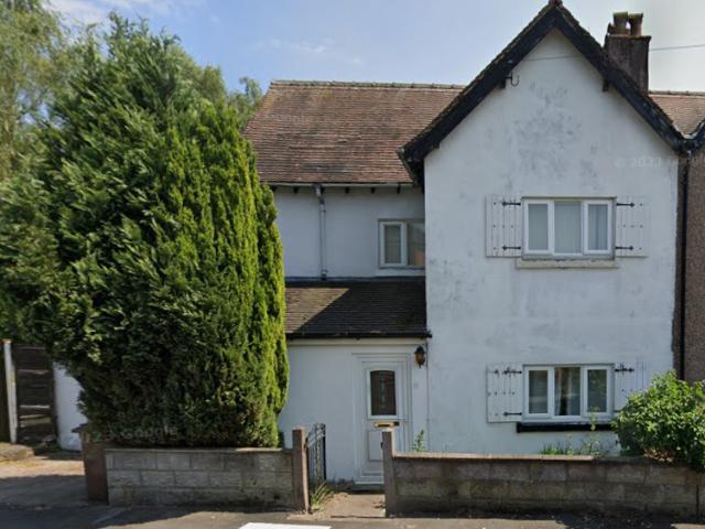 3 bedroom semi detached house to rent