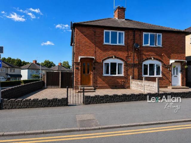 3 bedroom semi detached house to rent