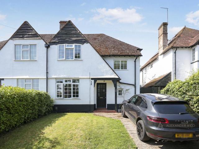 3 bedroom semi detached house to rent