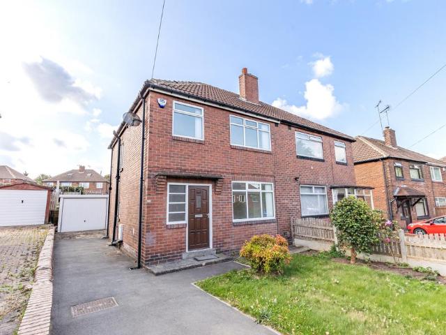 3 bedroom semi detached house to rent